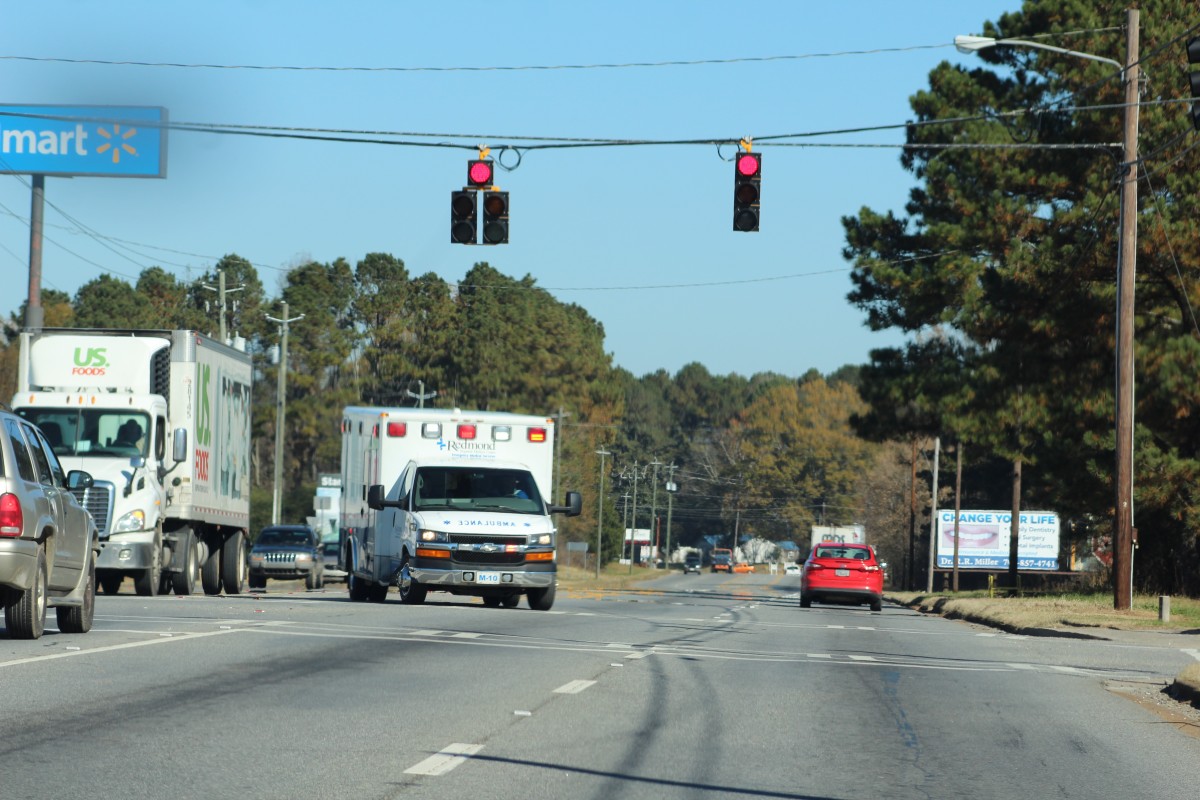 County Renews Contract For Redmond Ambulance Services – The Summerville ...